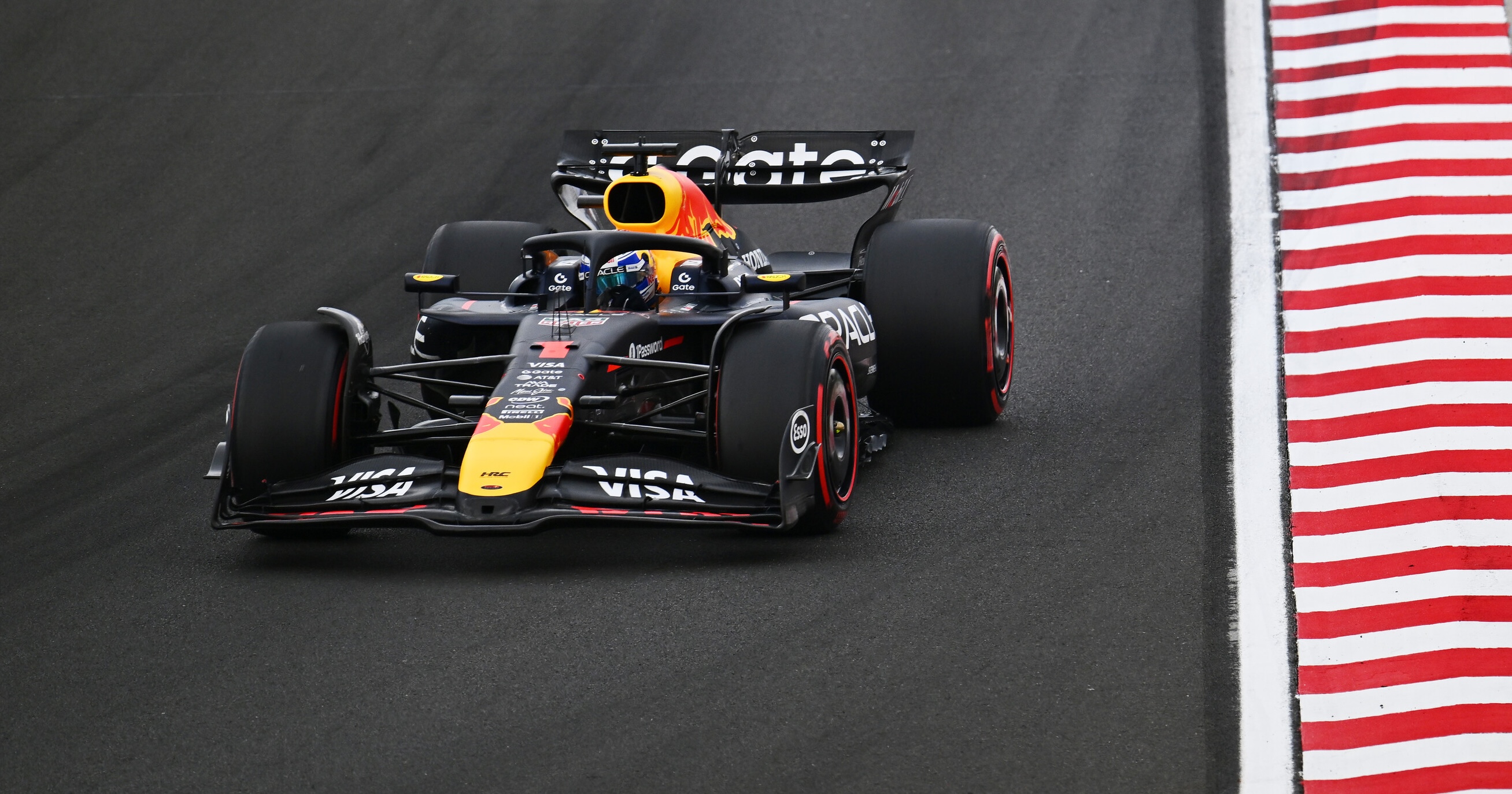 Formel 1 2025: Der Grand Prix von Singapur im kostenlosen Livestream und TV - ServusTV On